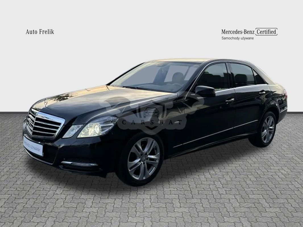 WDD2120481A355235 Schwarz Mercedes Benz E W212 2010 jahr CarsBat